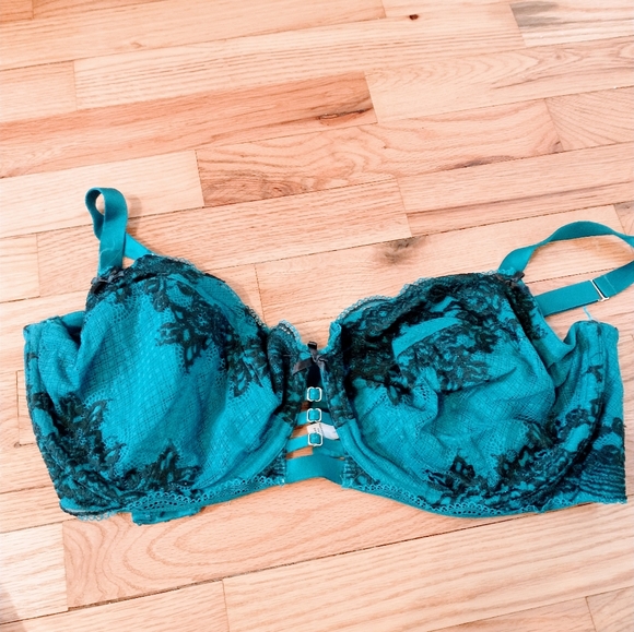 Cacique | Intimates & Sleepwear | Cacique Curvy Unlined Balconette Size ...